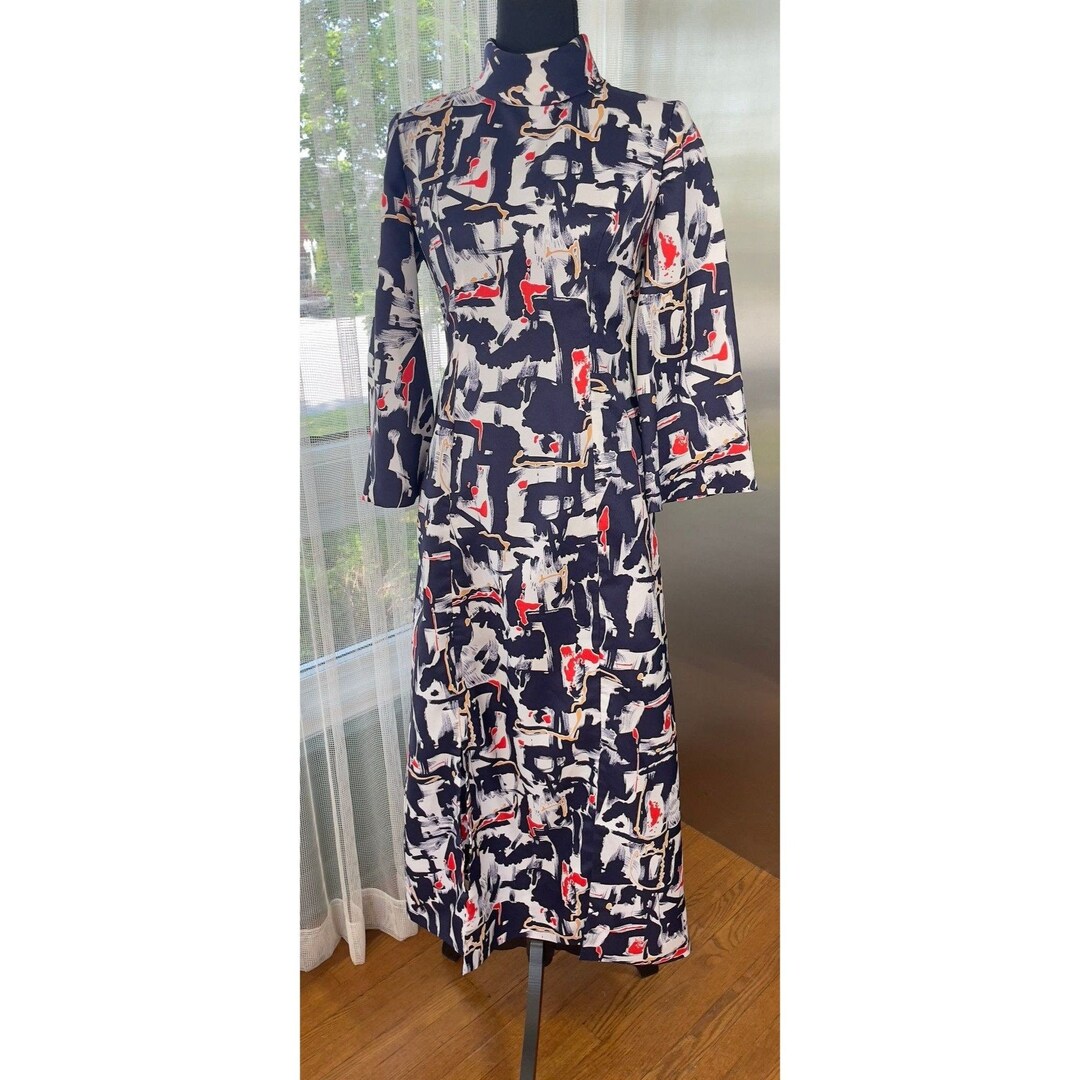 Vintage Maxi Dress, 70s Large MOD Pattern, Long Sleeves, Front Double ...