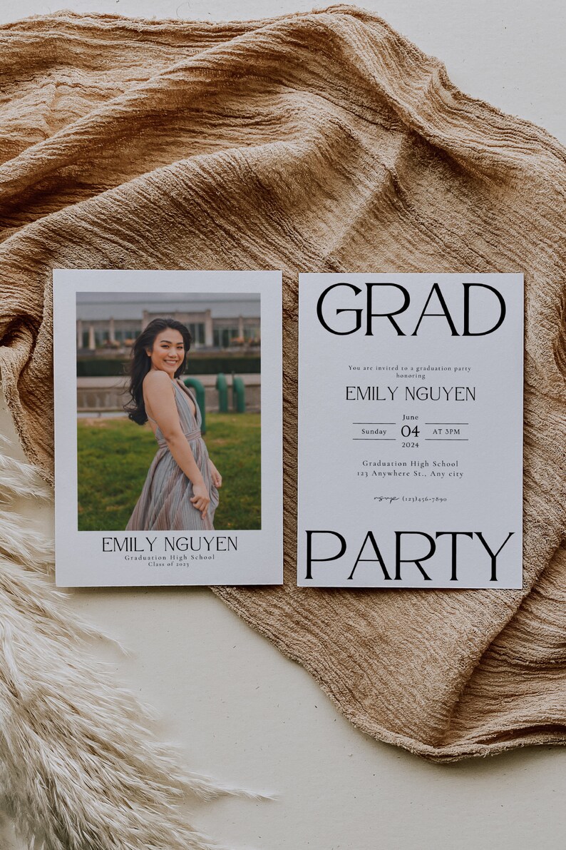 Modern Senior Graduation Announcement Card, Editable Graduation Party ...