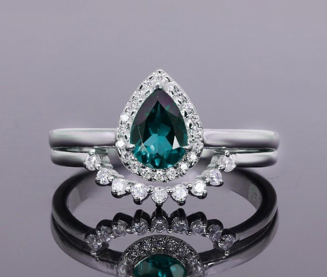 Pear London Blue Topaz Engagement Ring Set: Rhodium Plated 925 Silver ...