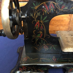Muller Childs Sewing Machine Hand Crank, Vintage - Etsy
