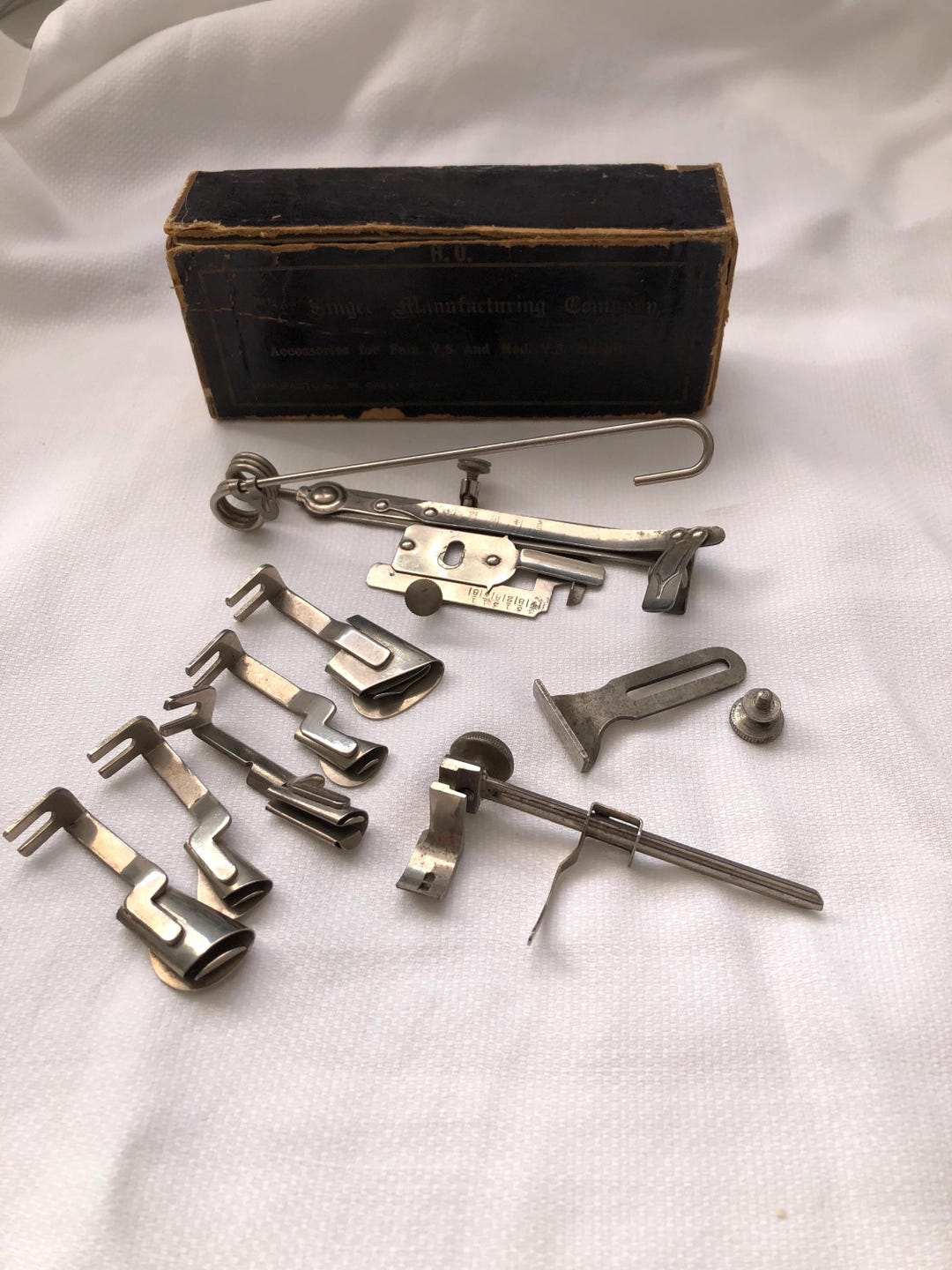 Singer Sewing Machine Attachments for 27K, 28K, 127K, 128K - Etsy