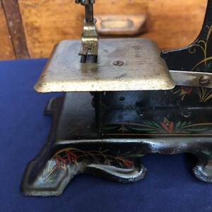 Muller Childs Sewing Machine Hand Crank, Vintage - Etsy