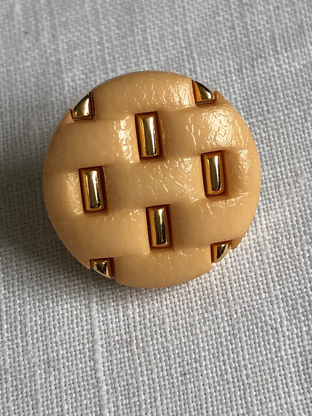 Buttons, Vintage Circular Antique Cream Fashion Buttons - Etsy