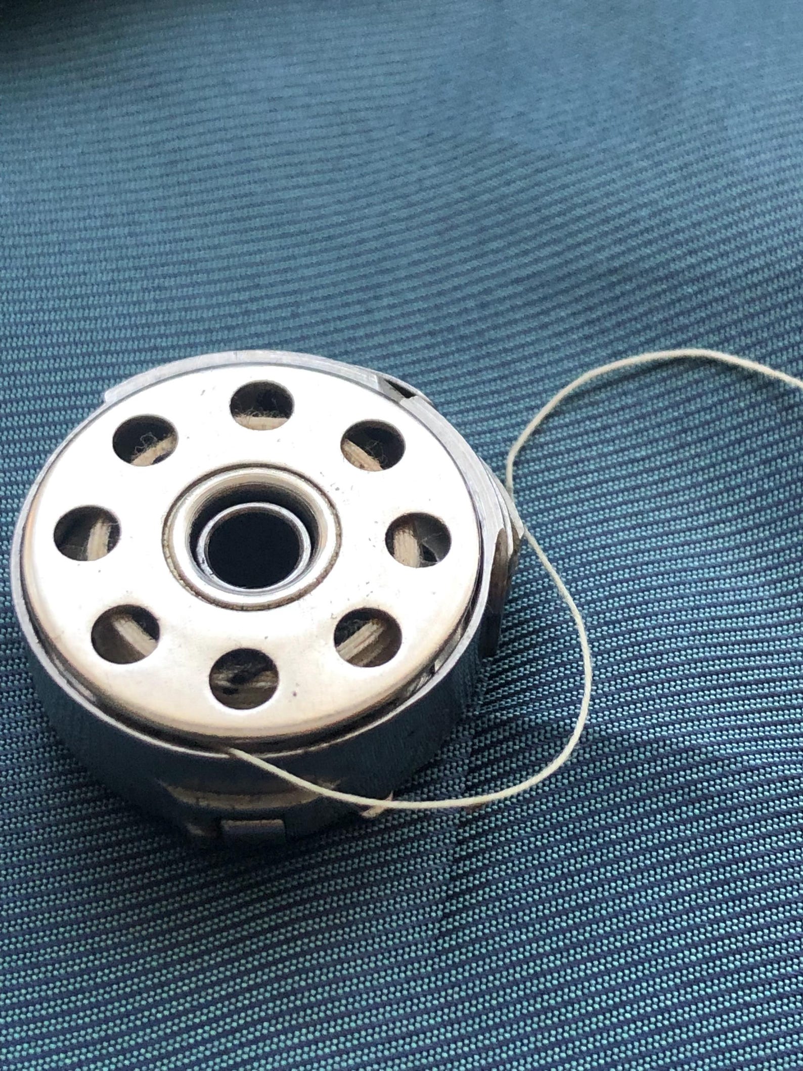 Singer Sewing Machine 221 222 Original Bobbin Case With Bobbin ...