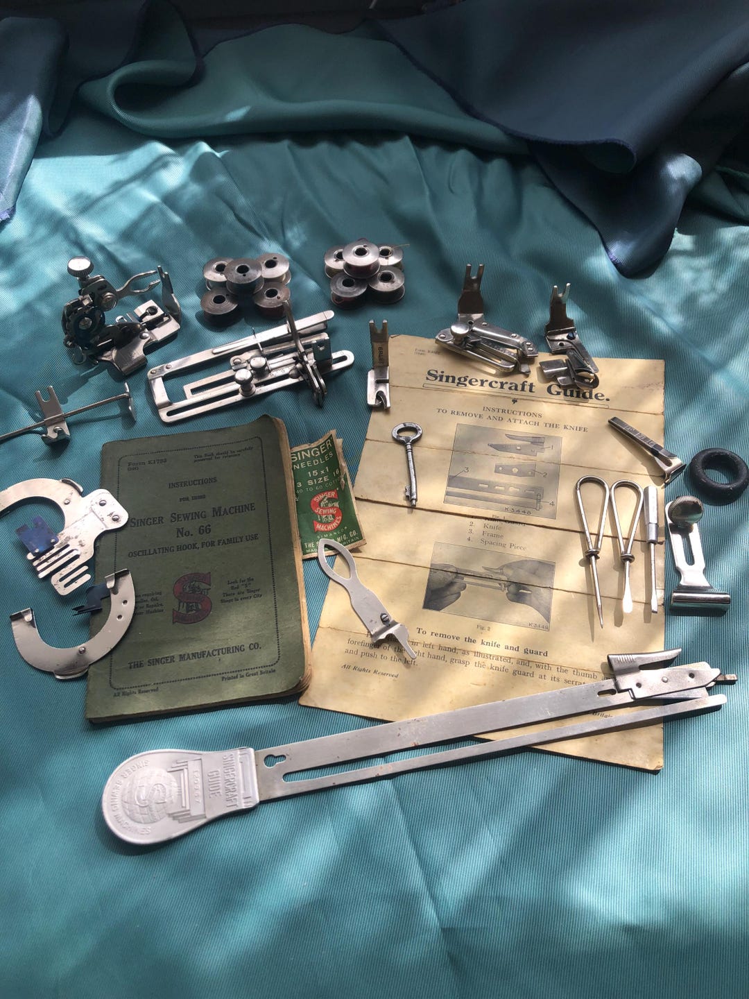 Singer Sewing Machine 66K Accessories Back Clamp Feet - Etsy