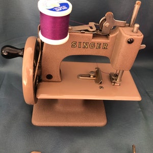 Singer Sewing Machine 20, Hand Crank, Vintage, Childs, Sew Handy - Etsy