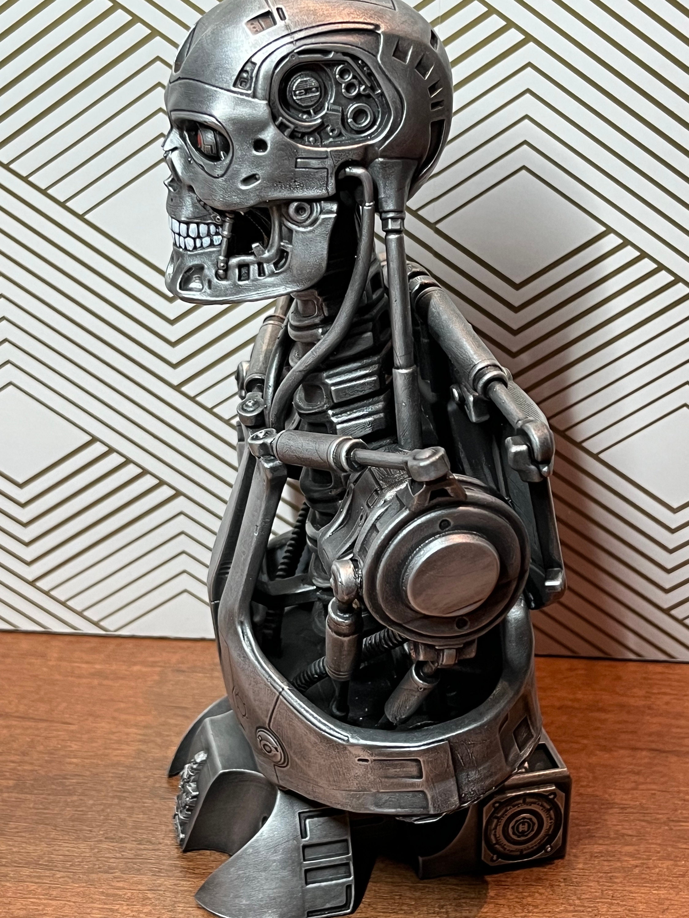 Terminator T800 Bust Figurine - Etsy