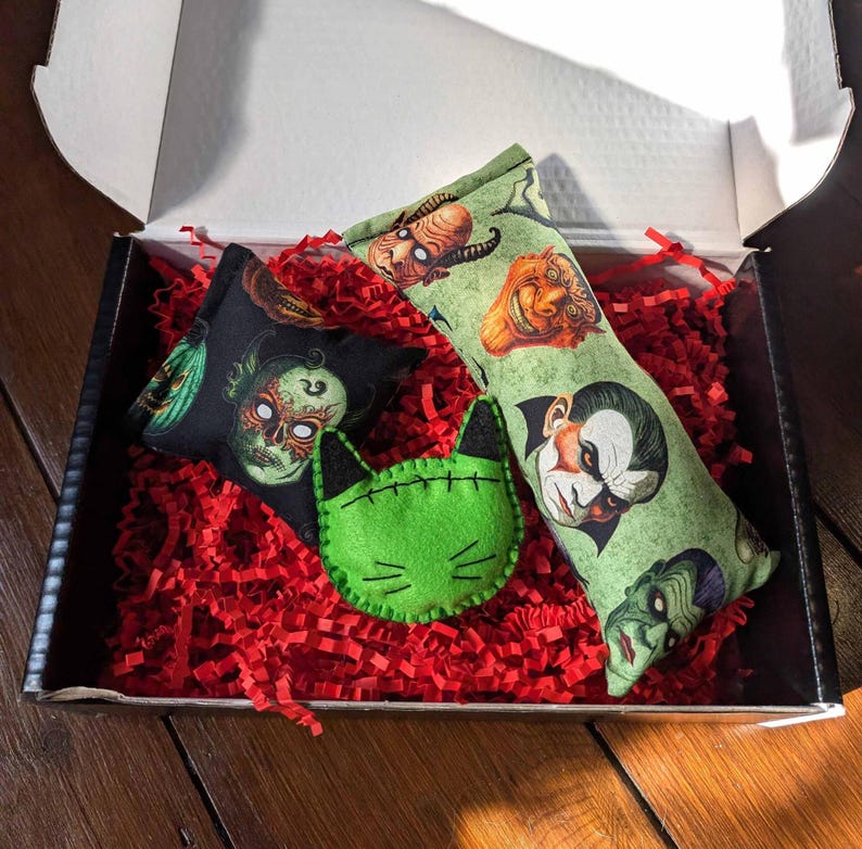 Creepy Monster Catnip Cat Toy Gift Box, Gothic, Green Present Idea for ...
