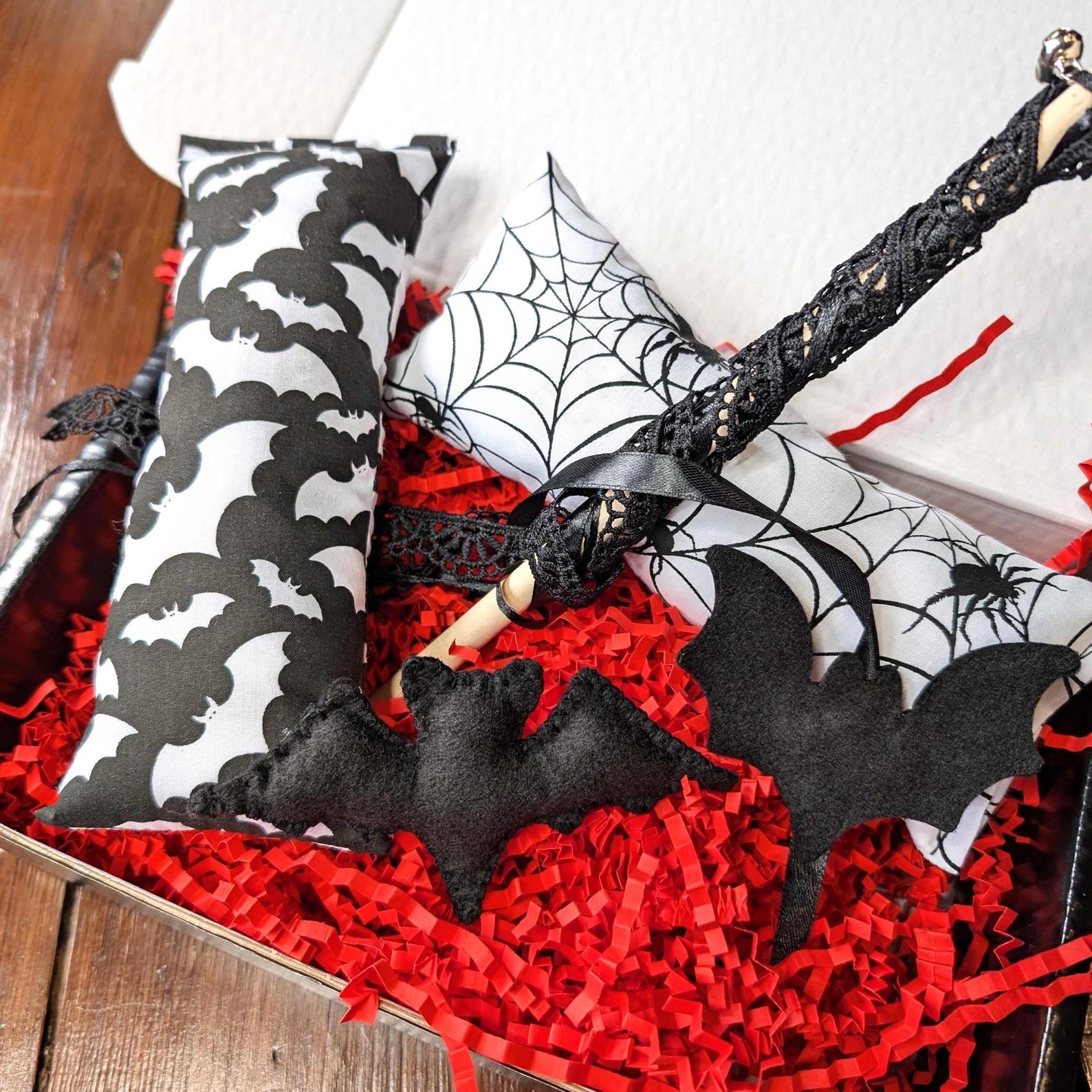 Halloween Catnip Cat Toy Gift Box, Spooky Present Idea for Kittens ...