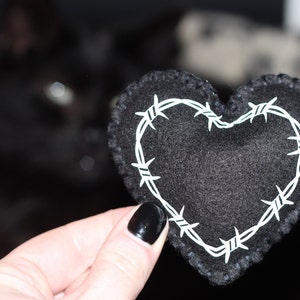 Barbed Wire Love Heart Catnip Cat Toy, Black and White Vegan Felt ...
