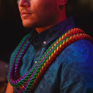 LGBTQ+ Pride Flag Double Ribbon Lei - Etsy