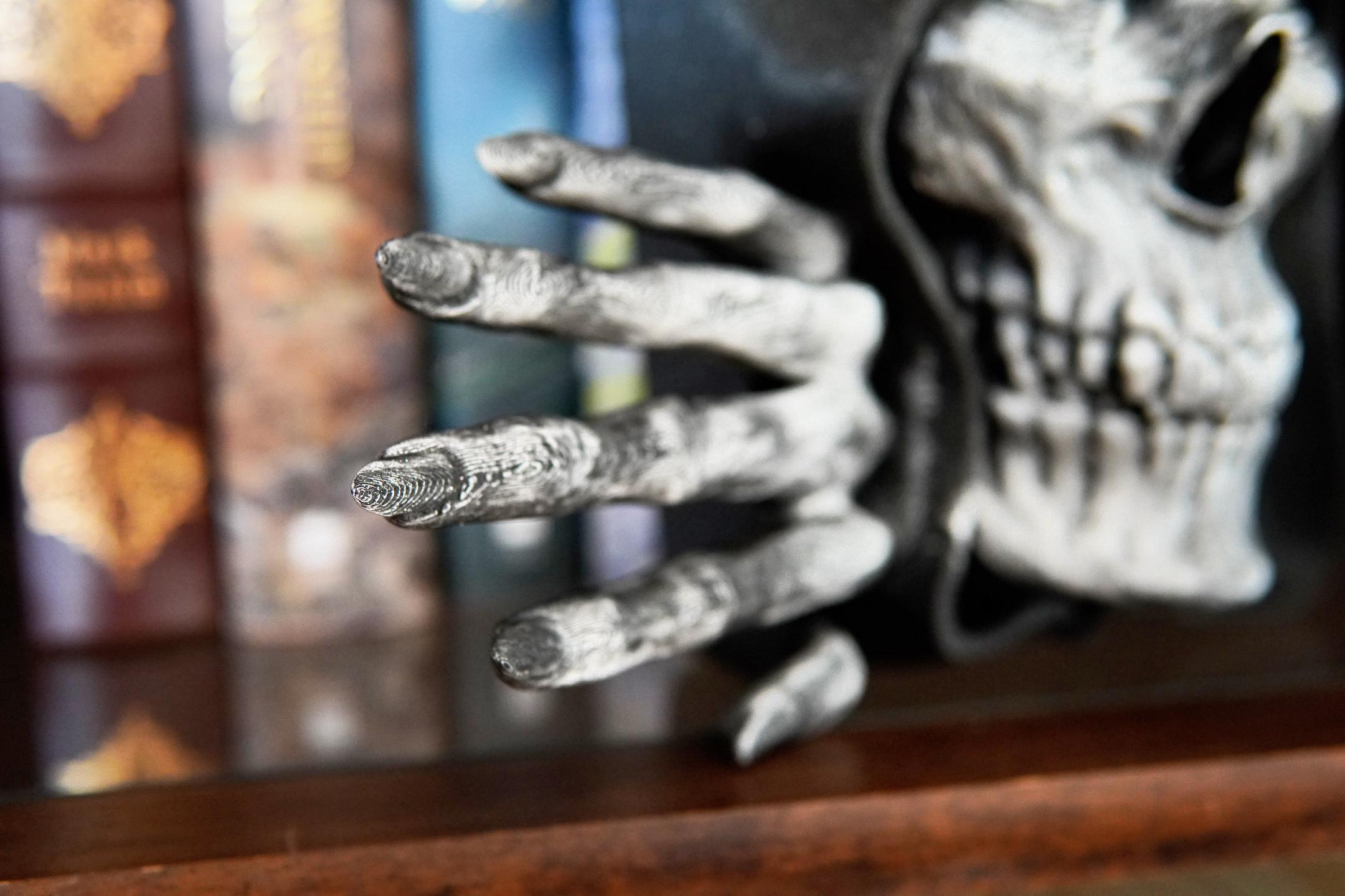 Bone Keeper Book Nook DIGITAL FILE- STL and .3mf - Etsy