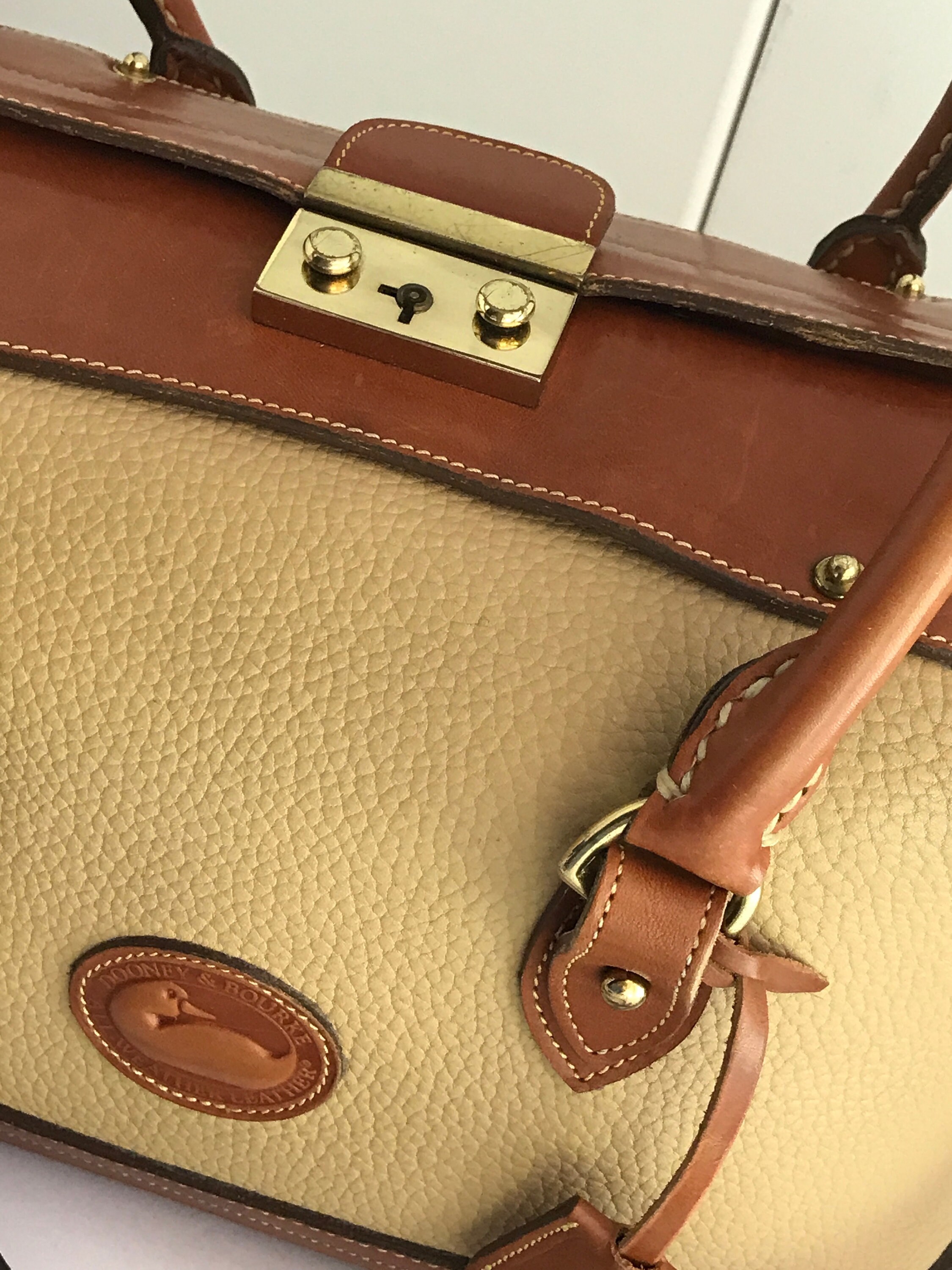 RARE DOONEY BOURKE Doctor's Bag Vintage 1980s A W L Wheat British Tan ...