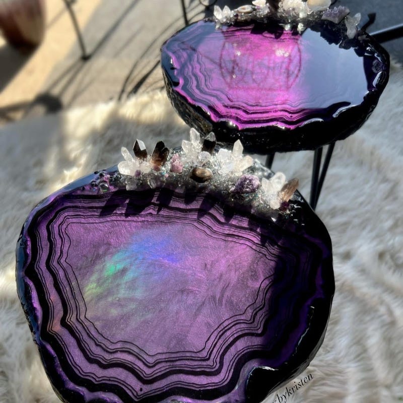 Black Resin Table Crystal - Etsy