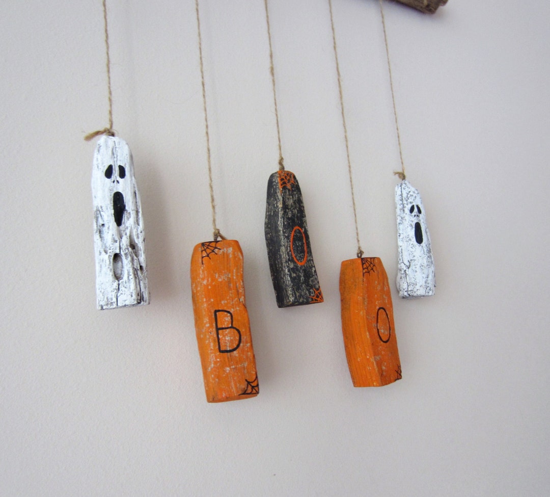 Wooden Boo Halloween Garland Driftwood Ghosts Mobile Garland - Etsy