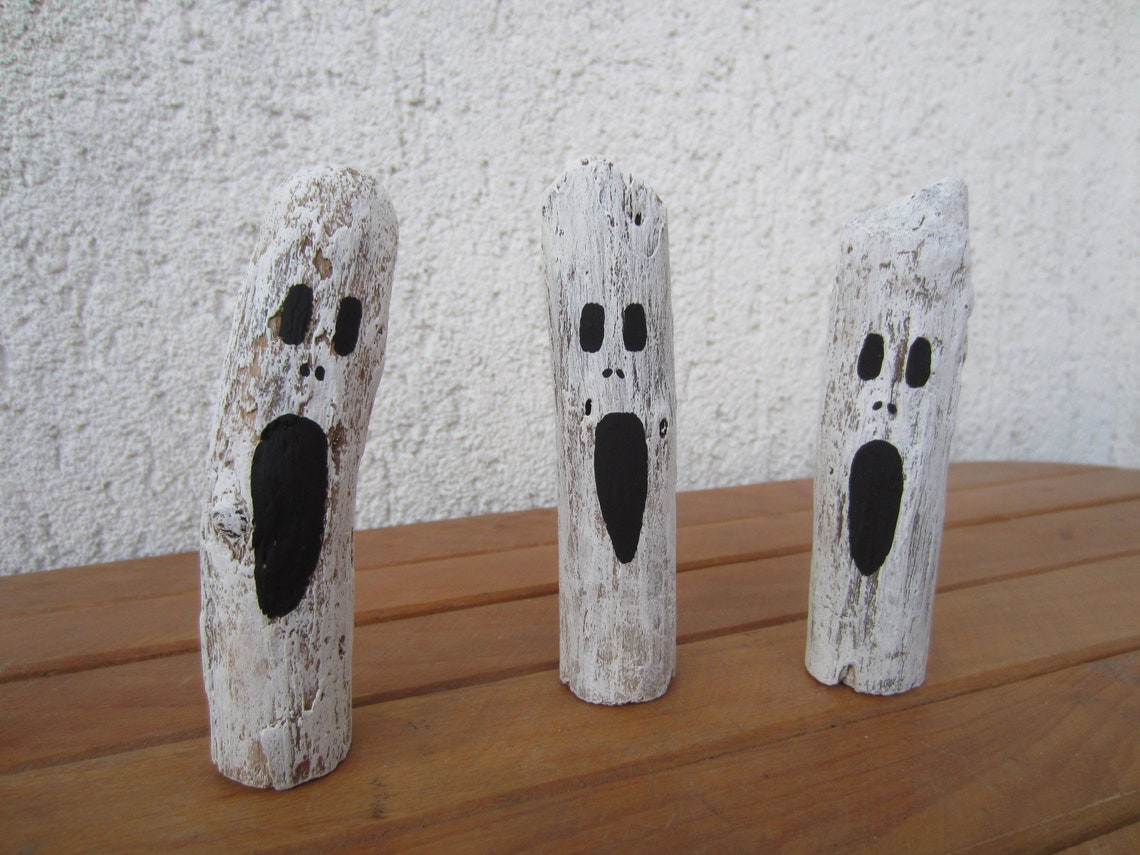 Mini Wooden Ghosts Home Decor, Primitive Wood Ghosts, Driftwood Ghosts ...