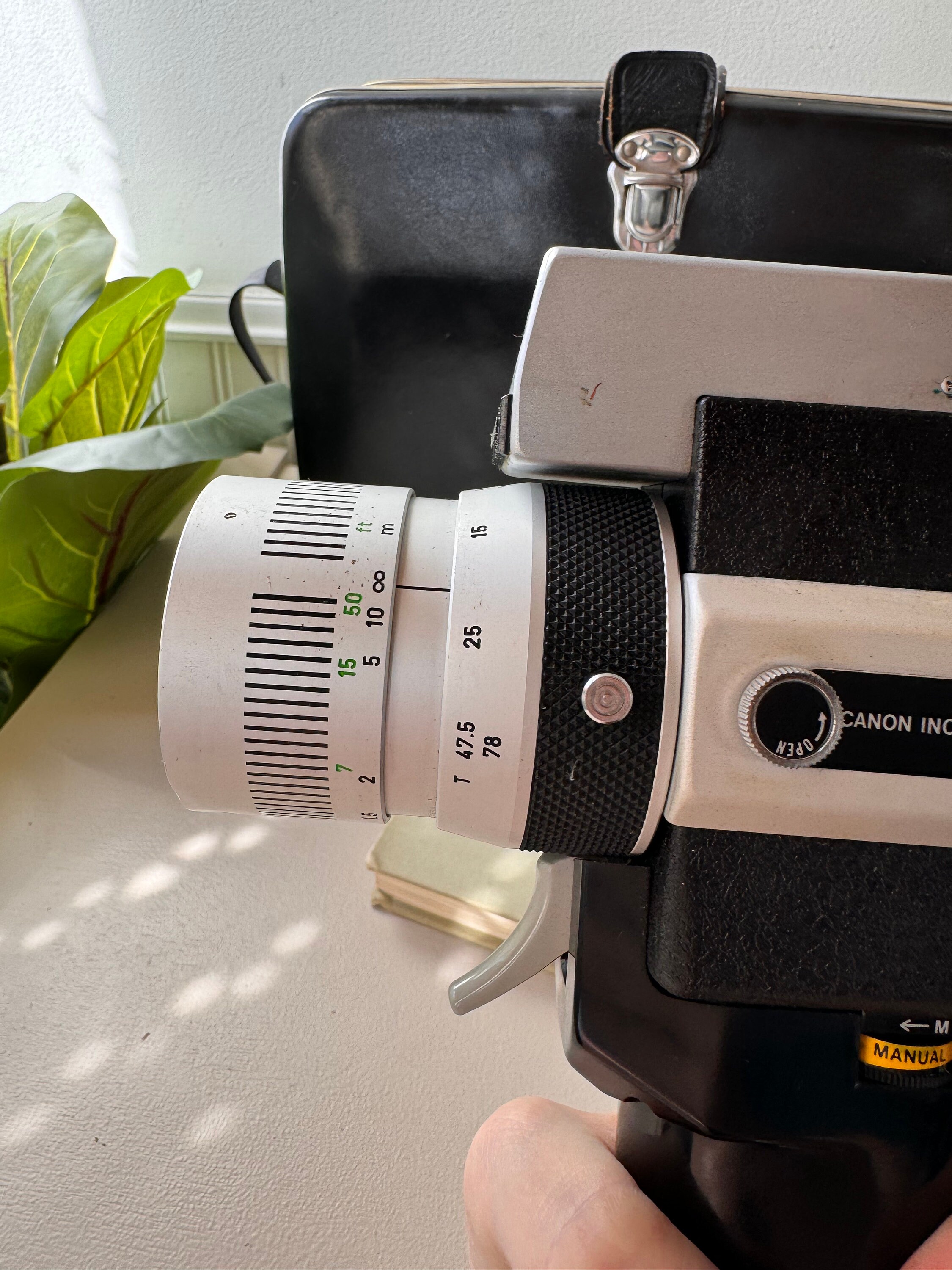 Vintage 1960s Canon Super 8 Auto Focus 518 Movie Camera With Canon Case ...