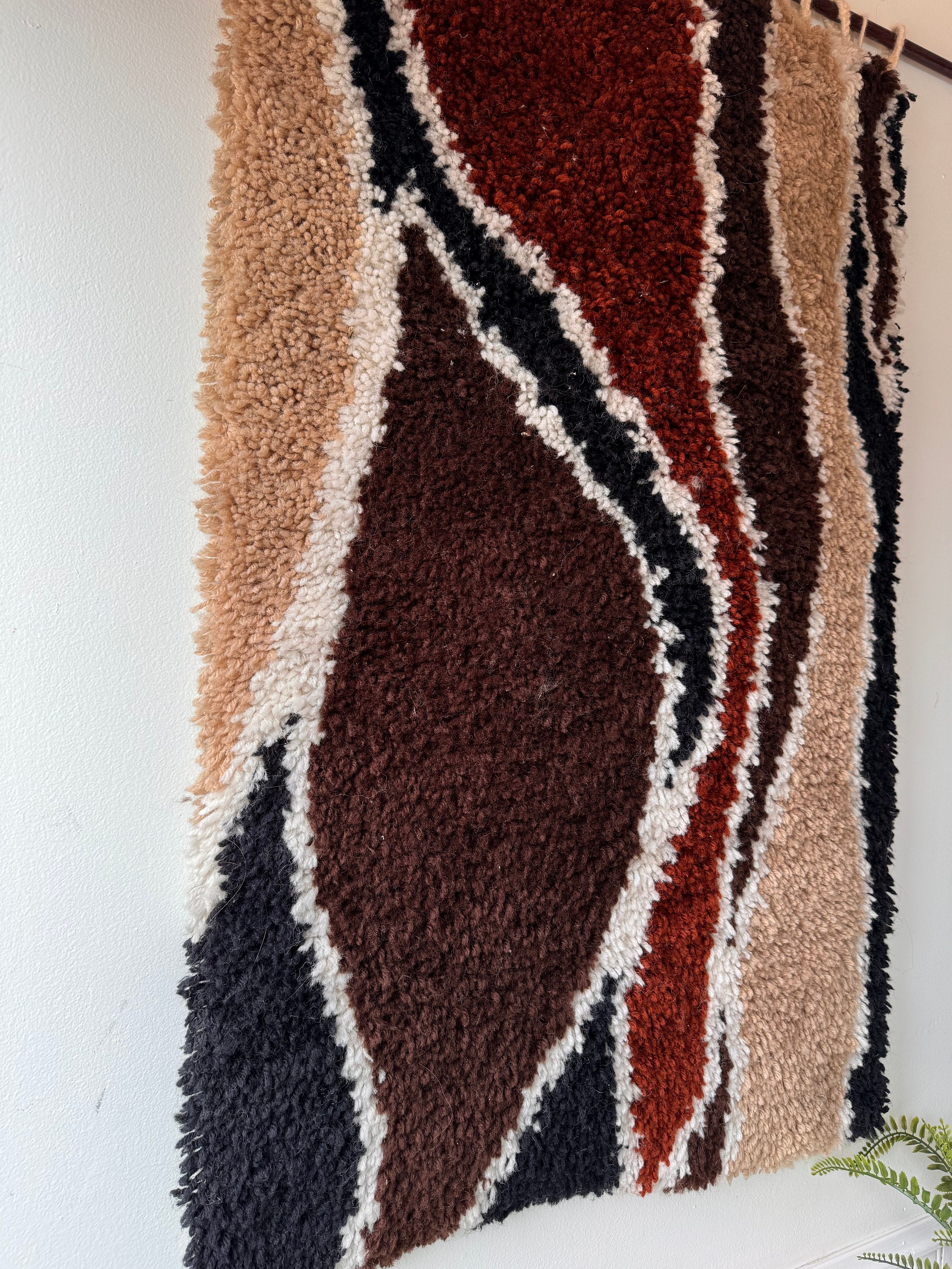 Vintage 1970s Latch Hook Tapestry Wall Hanging, 36 X 24, Mid Century ...