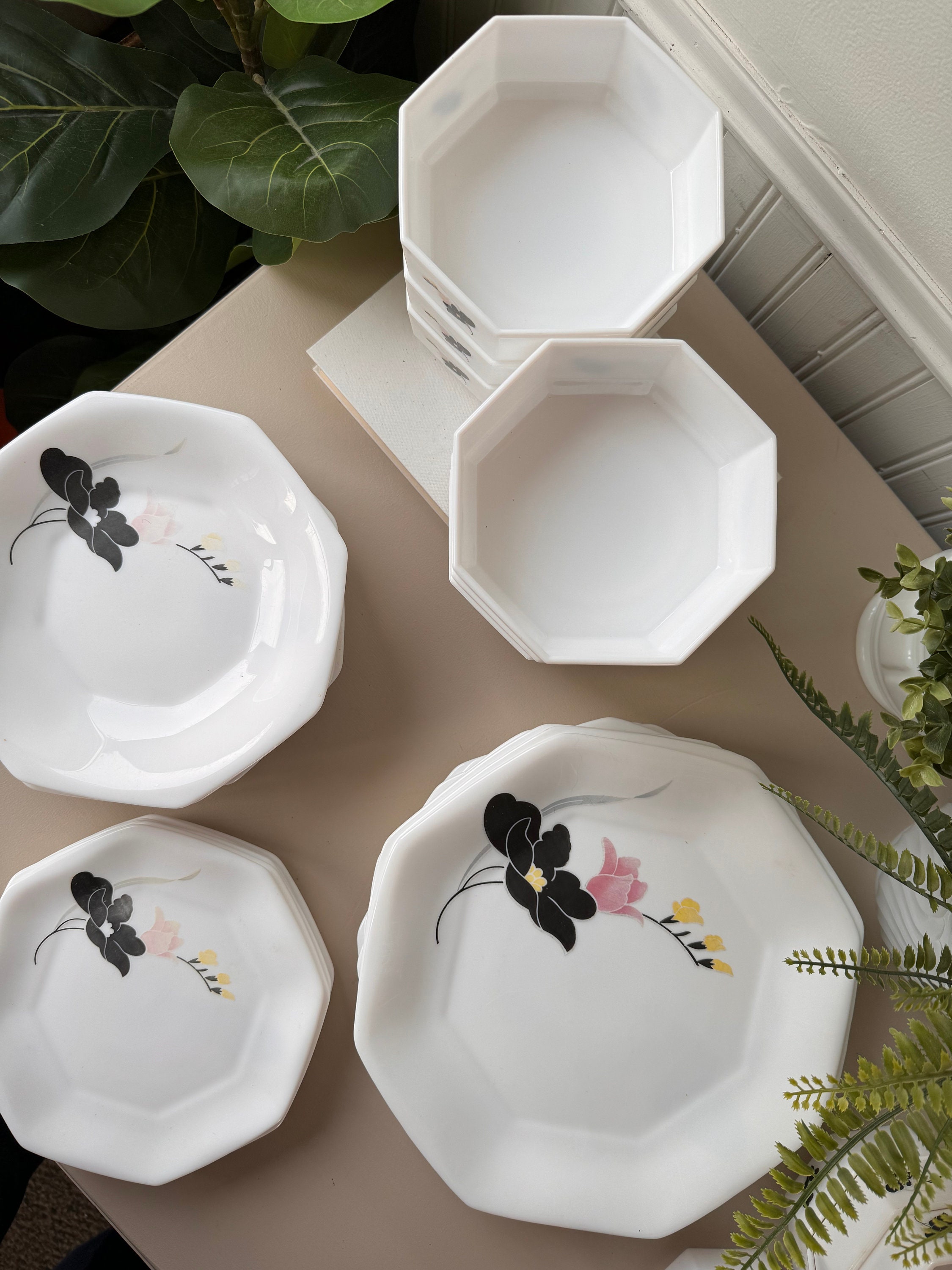 Vintage 1980s Arcopal Anais Octagon Dish Set of 37, Made in France ...