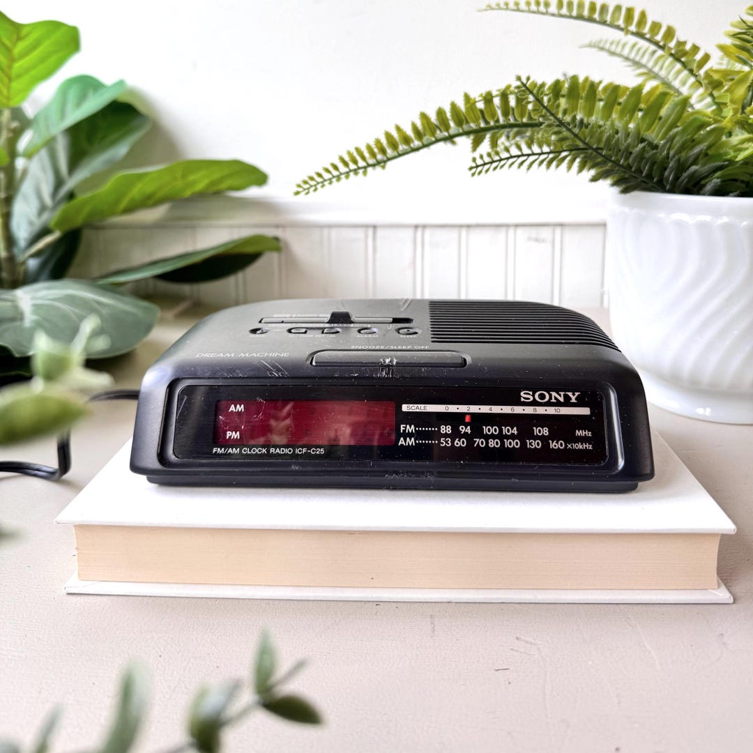 Radiosveglia Sony Dream Machine ICF-C25 vintage anni '90, orologio FM ...
