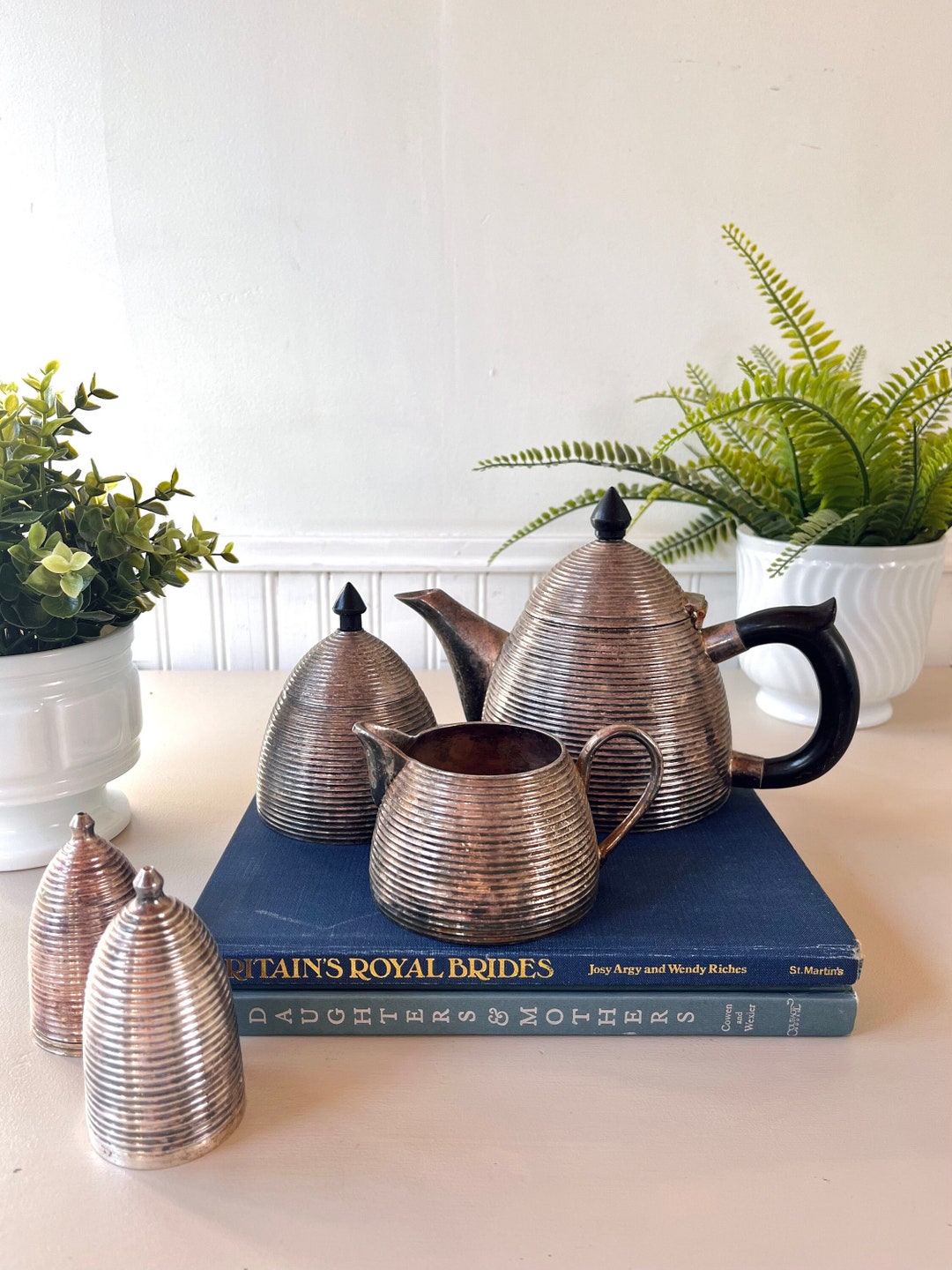 Vintage 1960s Torre and Tagus Silver Plated Beehive Set, Midcentury ...