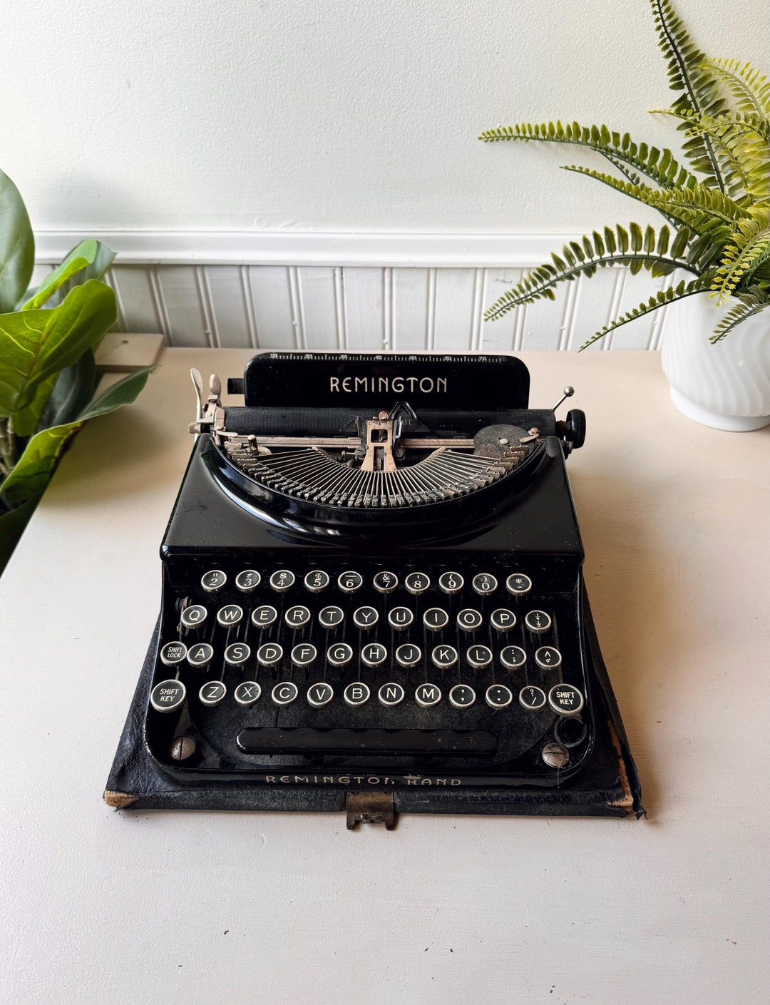 RARE Vintage 1930s Remington Rand Manual Portable Typewriter & Case ...