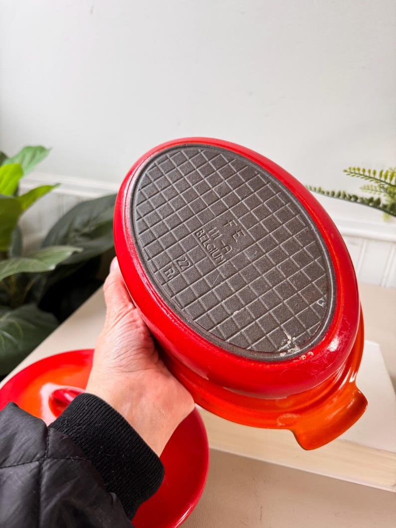 Vintage 1960s Descoware Flame Orange Enamel and Cast Iron Dutch Oven ...