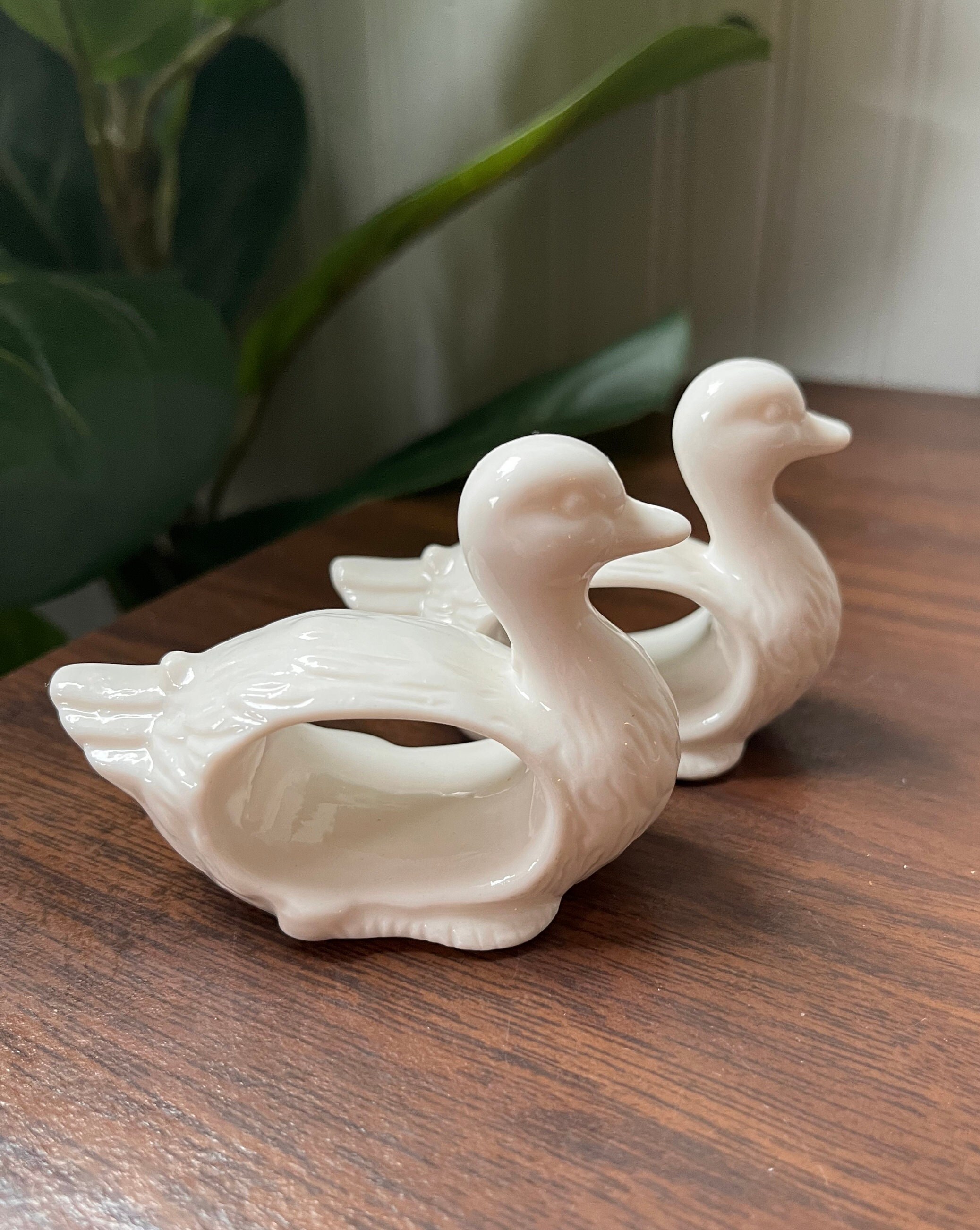 Vintage 1970s White Porcelain Farm Animals Napkin Rings by Abbott Set ...