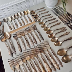 Vintage 1970s Rogers Bros Silver Plate Renaissance Pattern Flatware ...