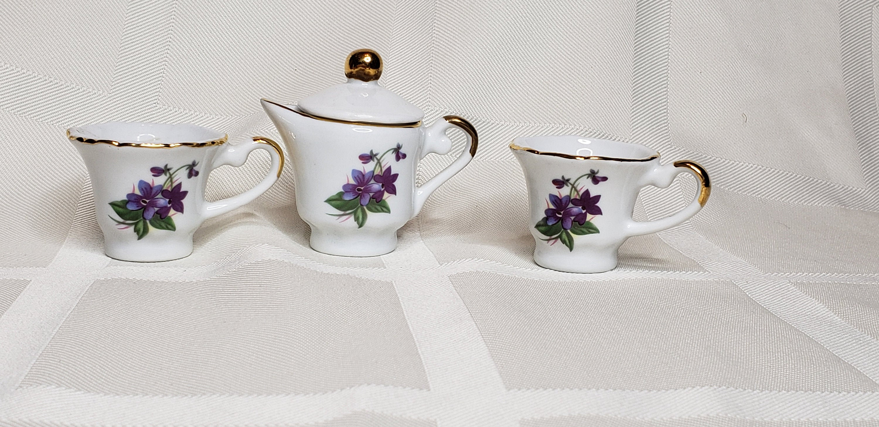 Lefton China Tea Cups Set Lilac Pattern 24k Gold Accents - Etsy