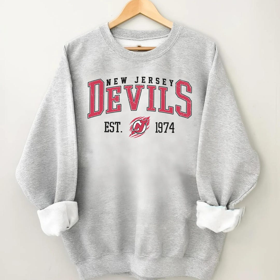 Vintage New Jersey Devil Sweatshirt \ T-shirt, New Jersey Devil Sweater ...