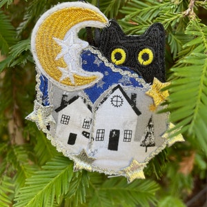 Icelandic Yule Cat Ornament or Bookmark, Iceland, Jolakotturinn ...