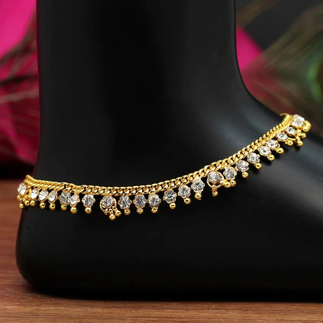 Indian Wedding Jewelry Anklet Set Bollywood Dancer Set White and Gold ...
