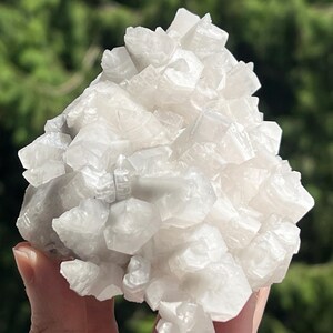 Large FLUORESCENT White Dogtooth/columnar Calcite From Chenzhou, Hunan ...