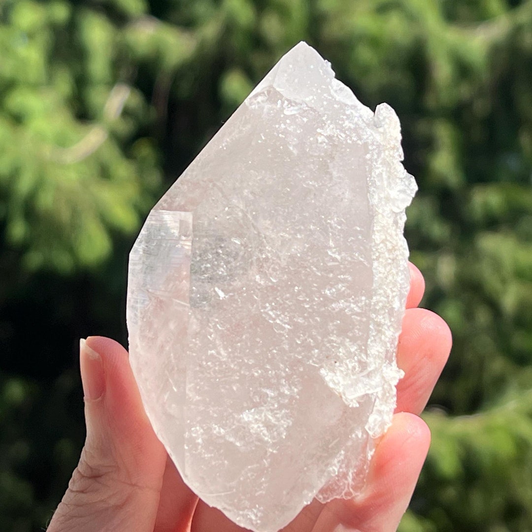 Arkansas Quartz Crystal Point -- Nice Quality -- From Mt. Ida, Arkansas ...