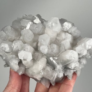 Large FLUORESCENT White Dogtooth/columnar Calcite From Chenzhou, Hunan ...
