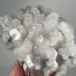 Large FLUORESCENT White Dogtooth/columnar Calcite From Chenzhou, Hunan ...