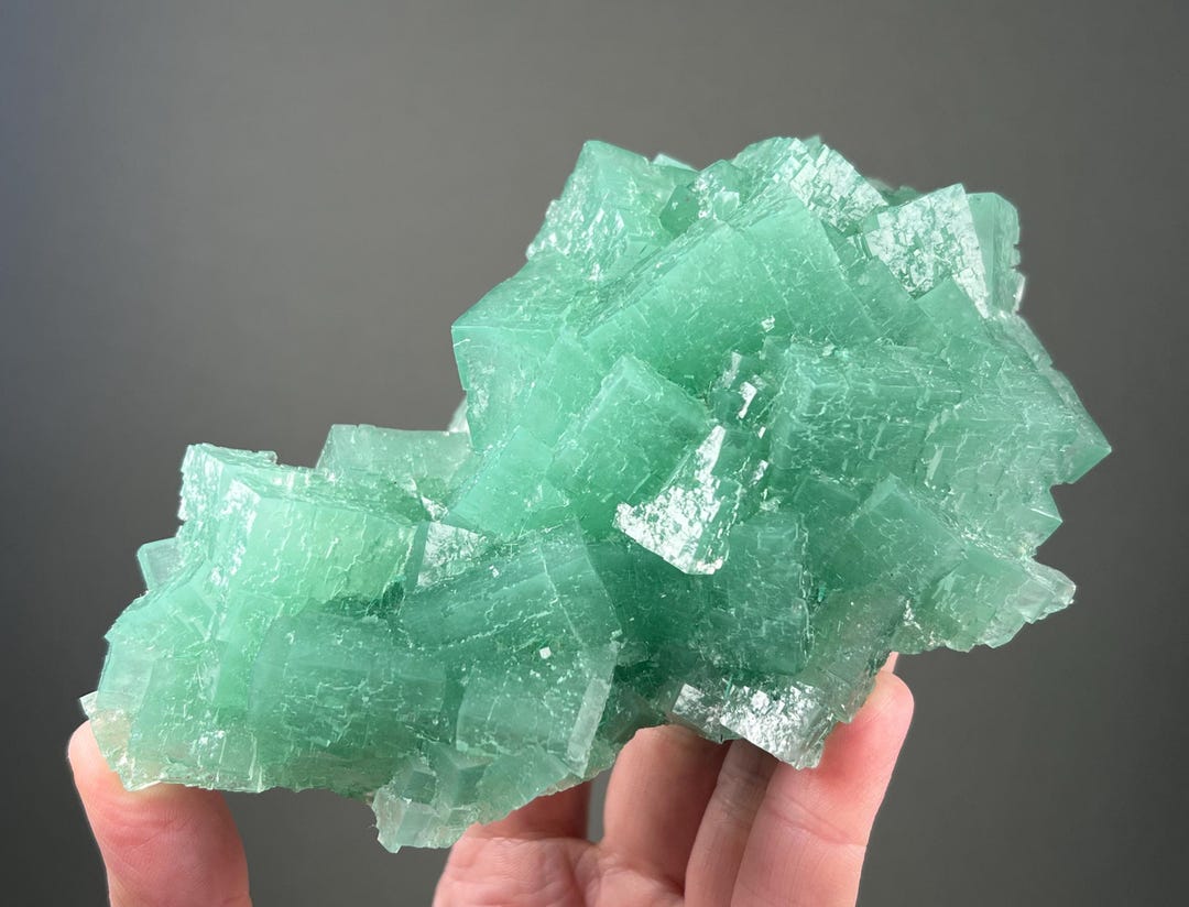 Large Green Halite Crystal Specimen -- Very Nice Luster and Quality ...