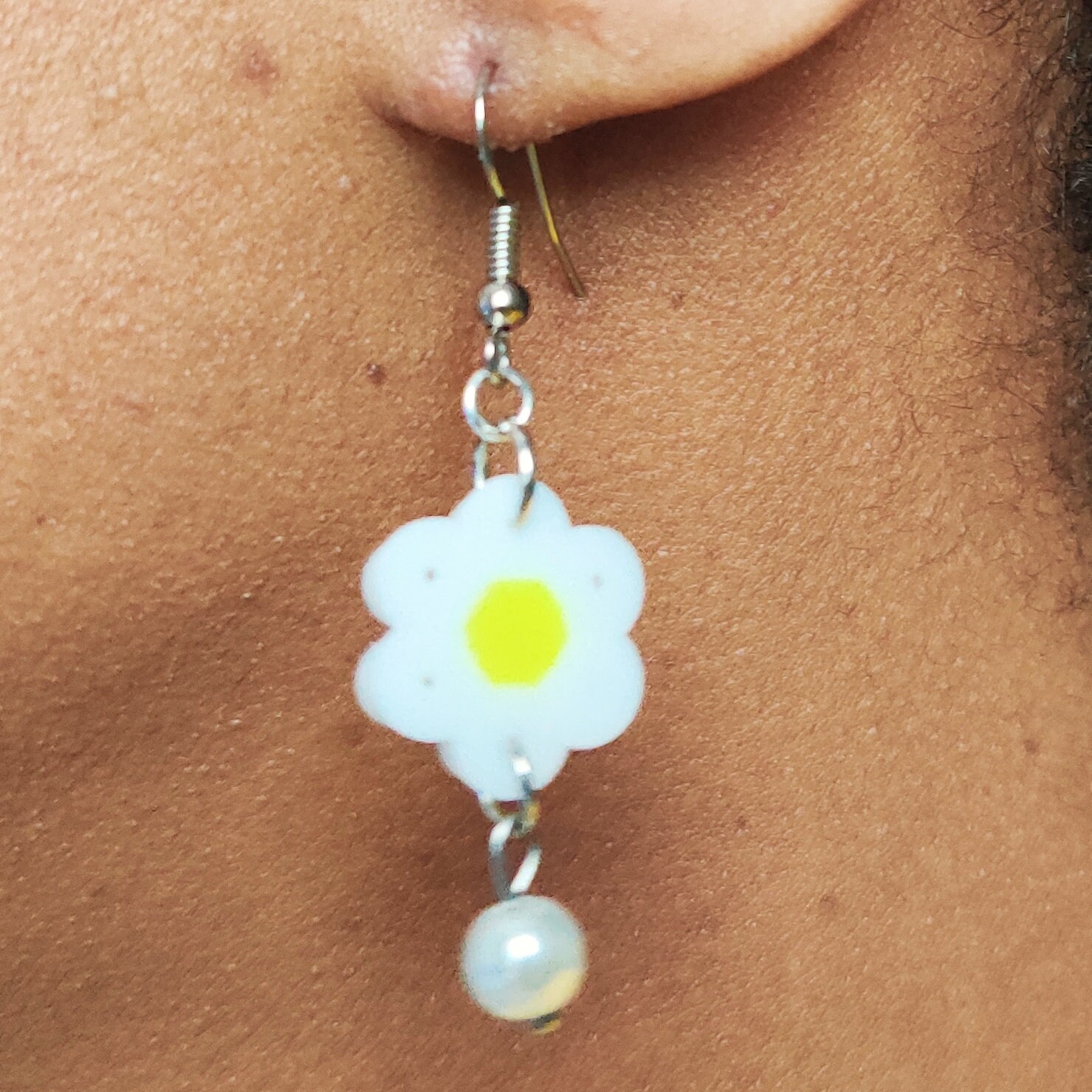 Pastel Perler Flower, Sweet Spring, White Daisy Flower, Daisy Kandi ...