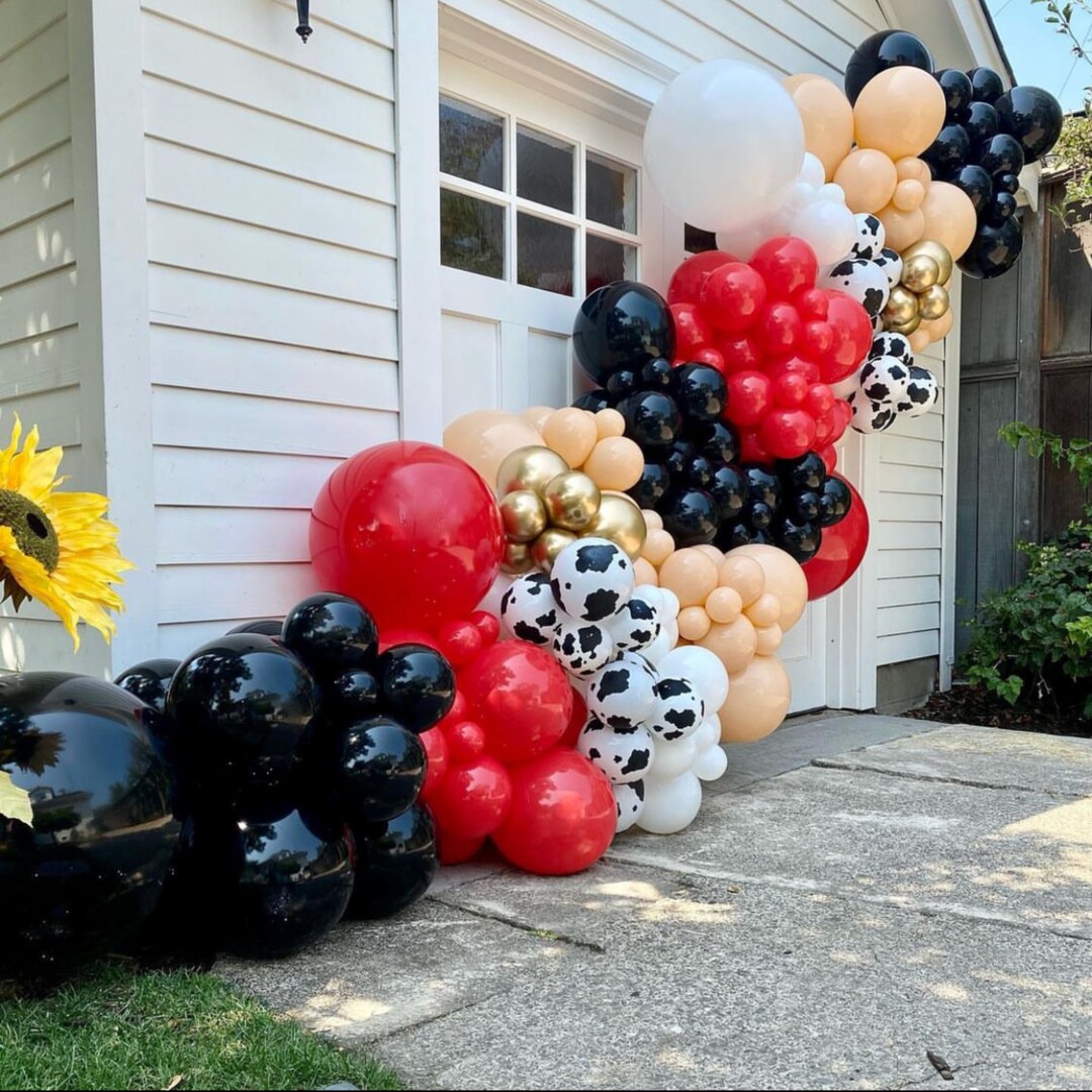 First Rodeo Balloon Garland - Western Theme, First Birthday, Red ...