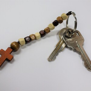 Wooden Rosary Keychain - One Decade Rosary Keychain - Etsy