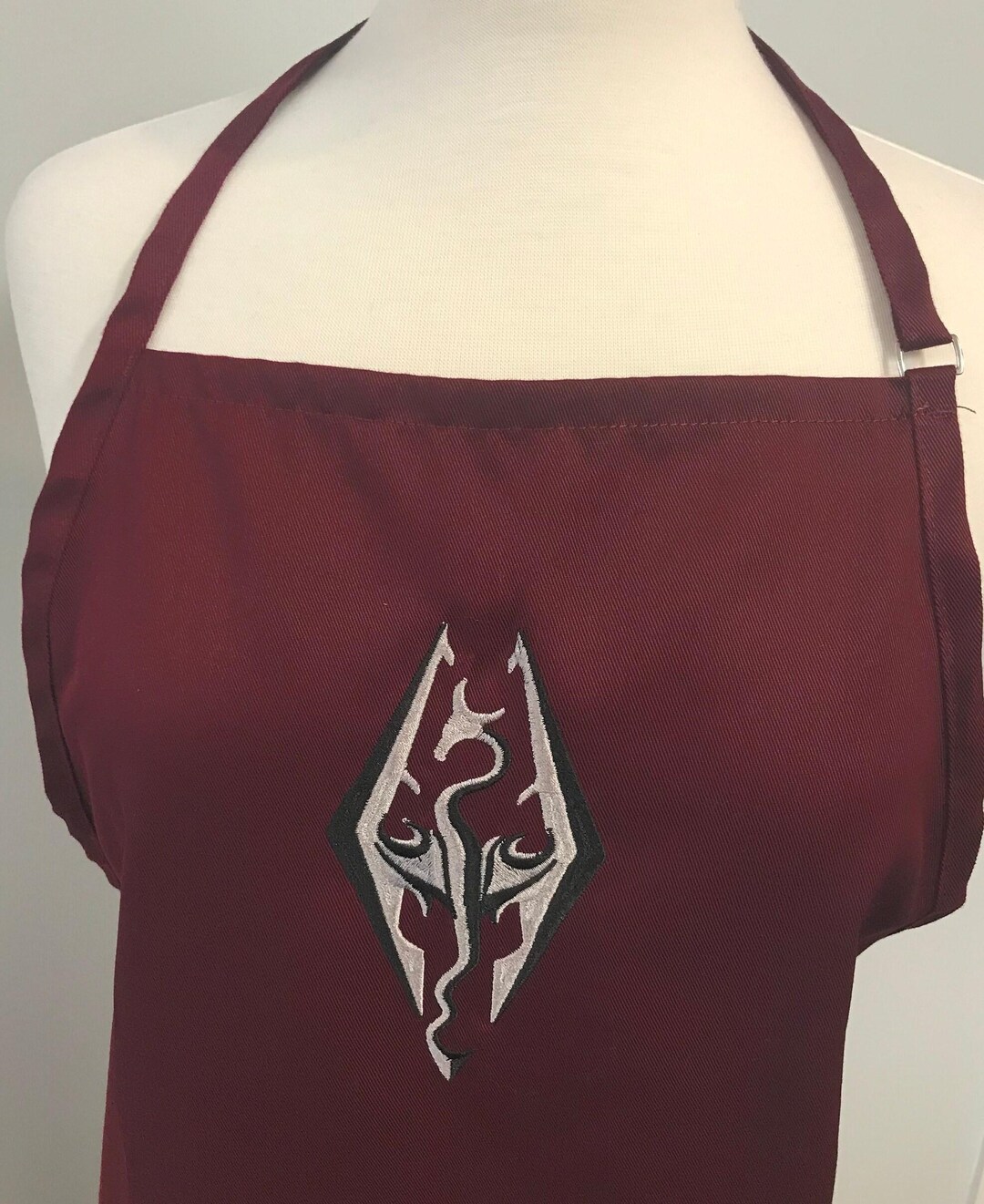 Embroidered Skyrim Apron: Customizable Gamer Gift - Etsy