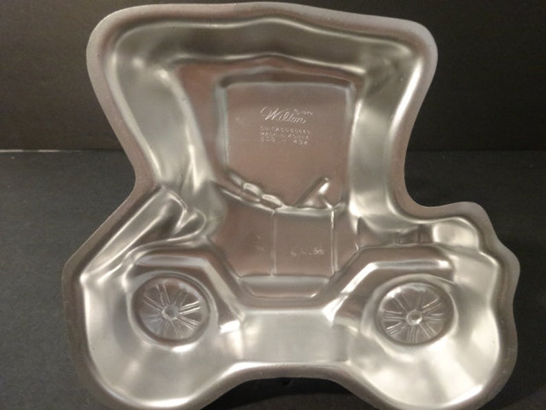 1975 Wilton Antique Model T Cake Pan - Etsy