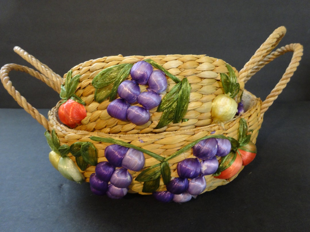 Vintage Two Woven Lined Straw Baskets With Fruit and Vegetable Design ...