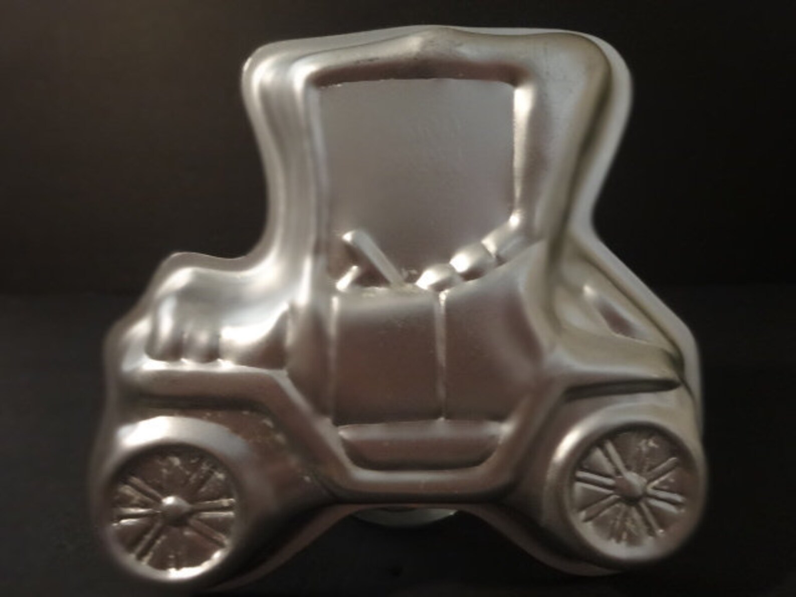 1975 Wilton Antique Model T Cake Pan - Etsy