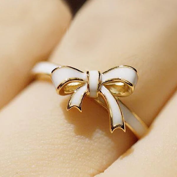 Gold Bow Ring - Etsy