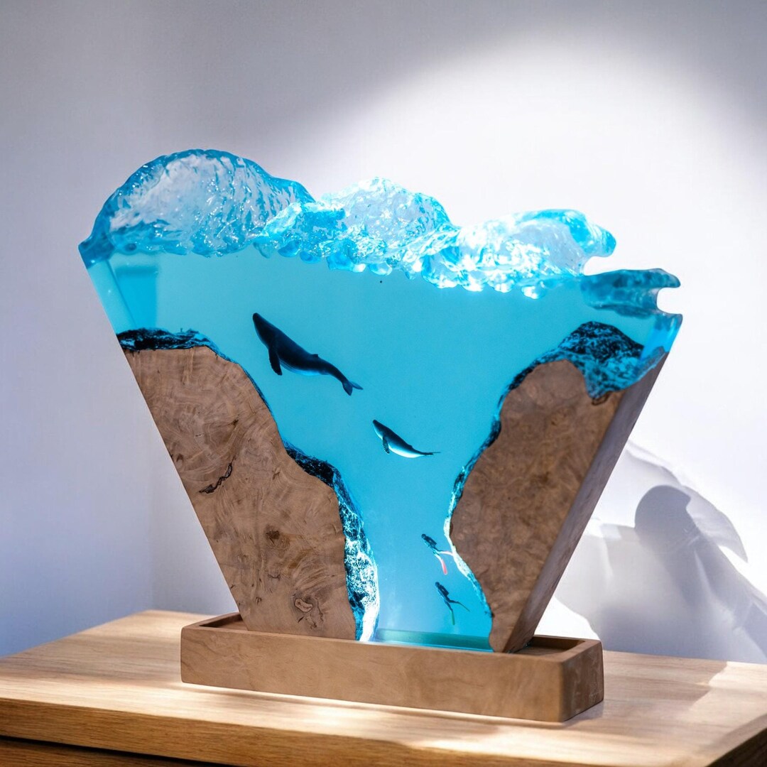 Whale & Scuba Diver Resin Lamp: Art Deco Ocean Diorama - Etsy