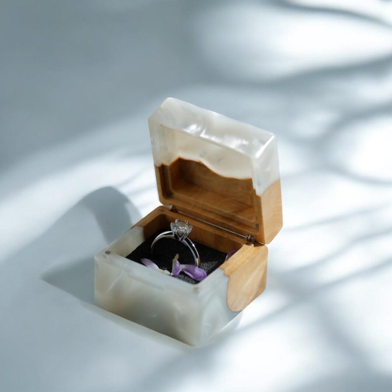 Handmade Wooden Resin Ring Box: Engagement Ring Proposal - Etsy UK