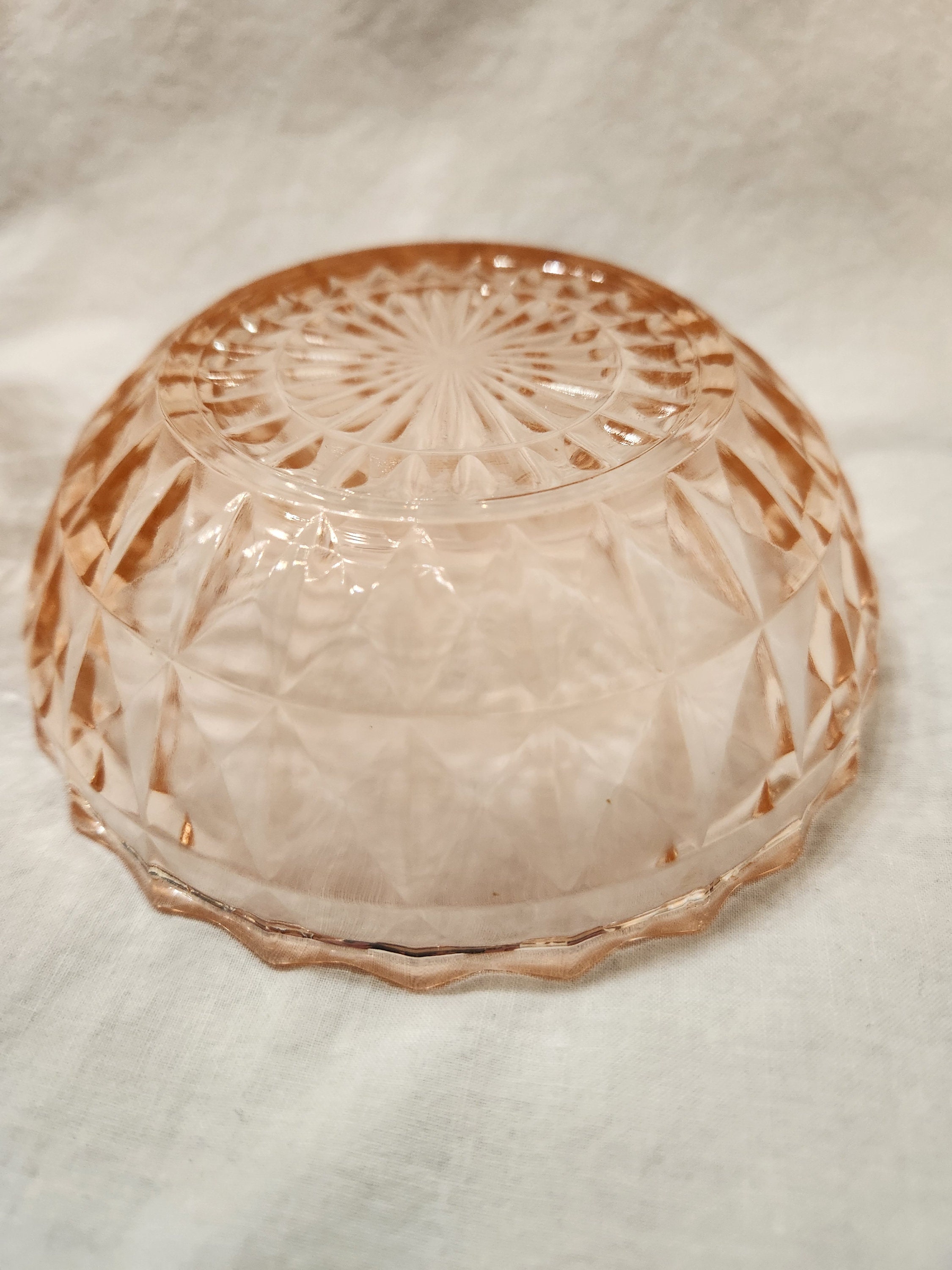 Windsor Diamond Pattern Pink Depression Glass Finger Bowls/ Berry Bowls ...