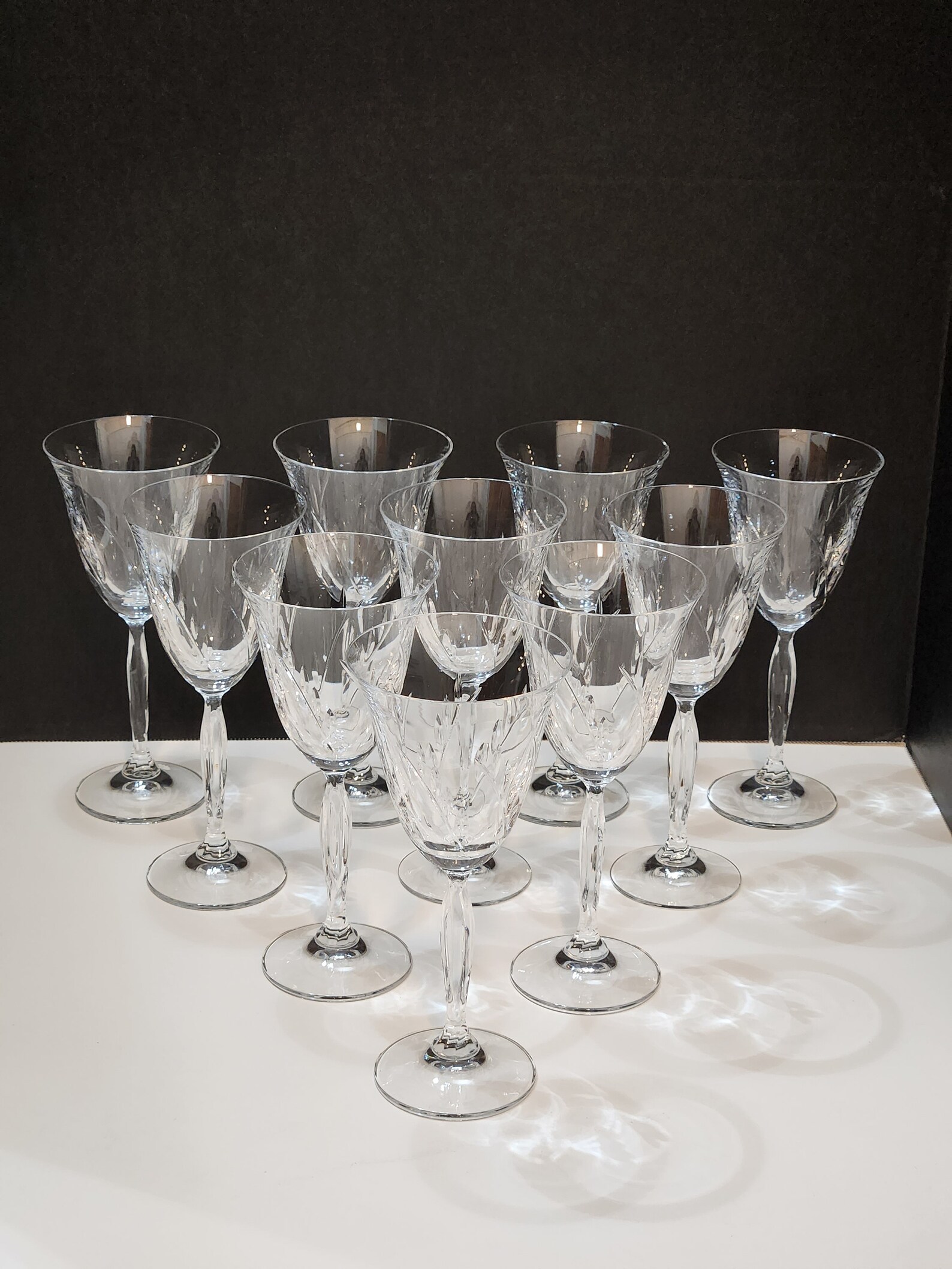 Mikasa Dune Grass Cut Pattern Crystal Wine Glasses Set of 10, 1980s ...